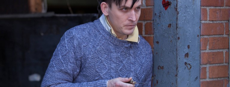 ‘Gotham’ – Stills Released From Episode 3 “The Balloonman” – We Geek Girls