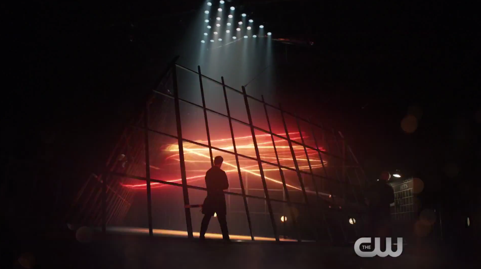 New ‘Arrow’ & ‘The Flash’ Promo – “Superhero Fight Club” – We Geek Girls